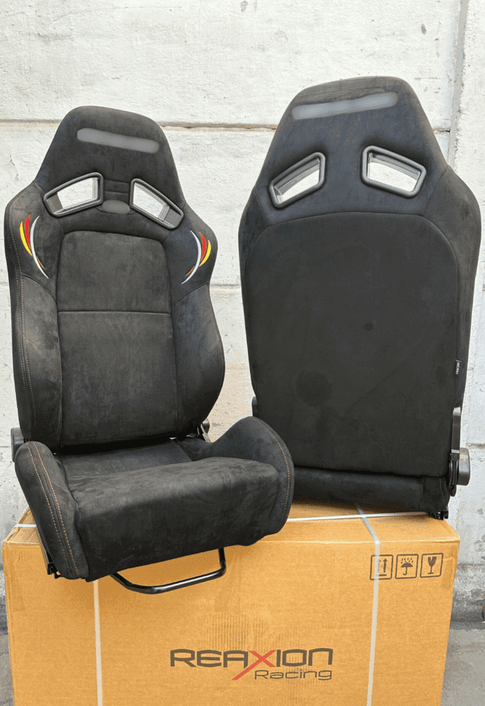 PAR BUTACAS RECLINABLES SR-7 MUGEN GAMUZA - Reaxion Racing